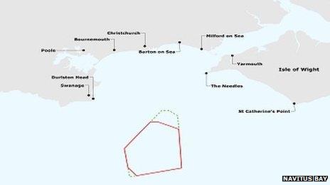 Navitus Bay wind farm to move further from shoreline - BBC News