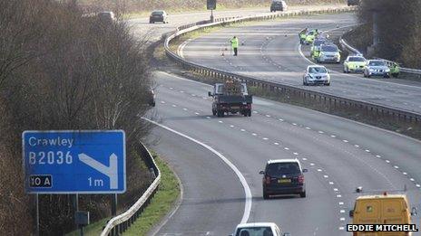 Man released without charge after M23 crash at Crawley - BBC News