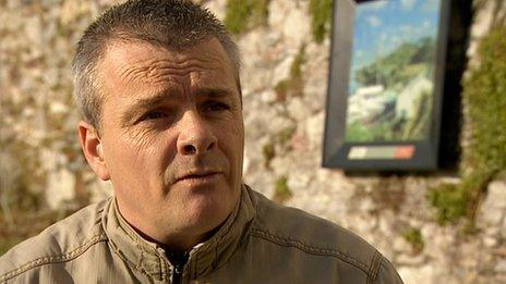 William Goad: Did corrupt officer tip off paedophile? - BBC News