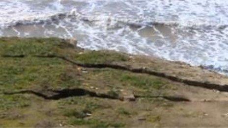 Birling Gap cliff fall threatens cottages - BBC News