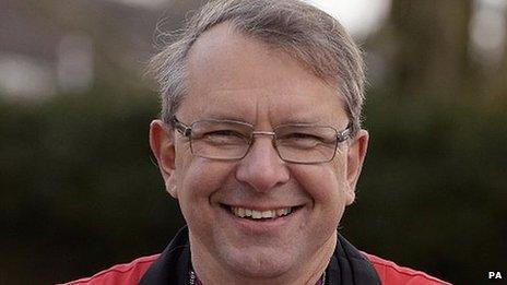 The new Bishop of Durham takes his seat in the House of Lords - BBC News