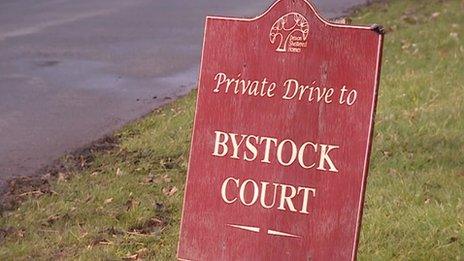 Bystock Court in Exmouth: Concern at potential closure - BBC News