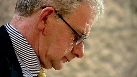 Super Puma crash: Five-year wait 'intolerable' for relatives - BBC News