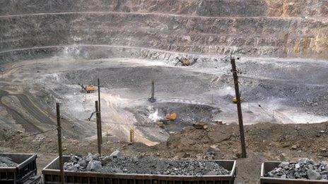 China media: Rare earth ruling - BBC News