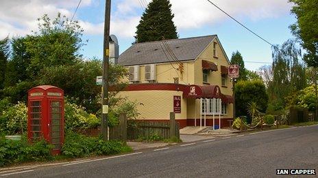 Newdigate restaurant customers witness armed robbery - BBC News