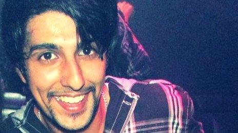 Bus stations appeal over missing student Manvir Singh - BBC News