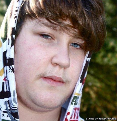 Jared Harrison's St Helier death: Third man quizzed - BBC News