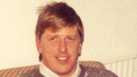 Hillsborough inquests: Father 'failed to protect' son - BBC News