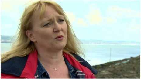 Woman left with £200 bill to recover her stolen car - BBC News