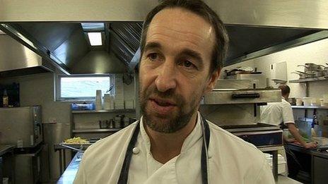 Hardwick chef 'threw mouse' at Chloe Maisey - BBC News