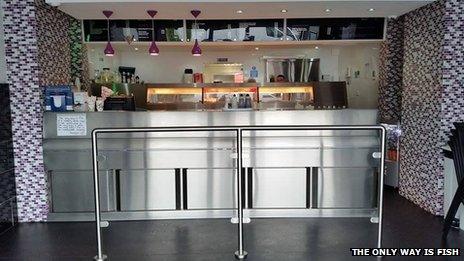 Towie row over Ongar fish and chip shop - BBC News