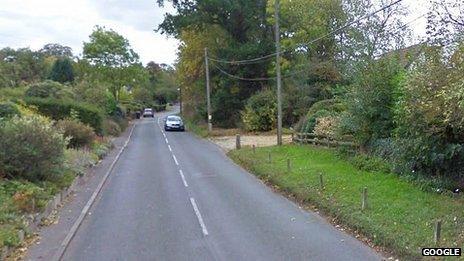 Lidgate hit-and-run probe after man's death - BBC News