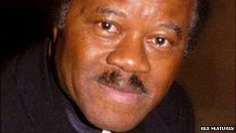 Dr Daniel Ubani: No UK extradition over patient death - BBC News