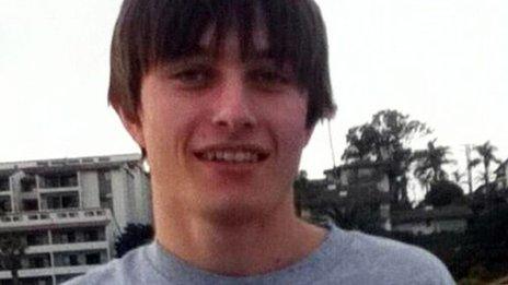 Tributes to six Santa Barbara victims - BBC News