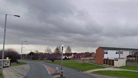 Andy Holligan's son killed in Bootle 'hit-and-run' - BBC News