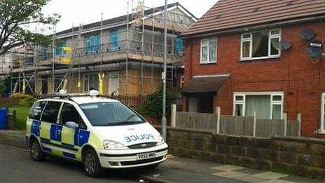 Steven Mutch jailed for Mark Everard murder in Chell Heath - BBC News