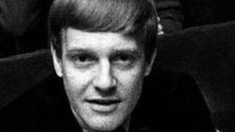 Ex-Radio 1 DJ Chris Denning remanded on sex charges - BBC News