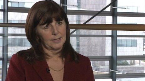 Council mergers in Wales must bring 'profound change' - BBC News