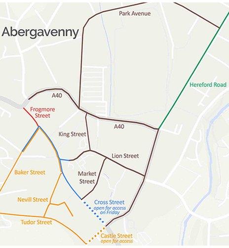 British Cycling race closes Monmouthshire roads - BBC News
