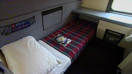 Cornwall rail network to get £146m investment - BBC News