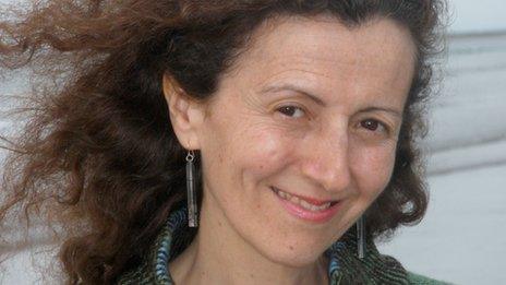 Jane Austen's House Museum gets poet-in-residence - BBC News