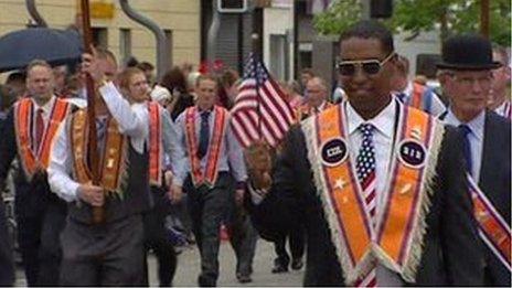 Twelfth July: Three flagship Orange demonstrations - BBC News