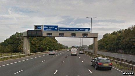 M56 to close as bridge is demolished near Manchester Airport - BBC News