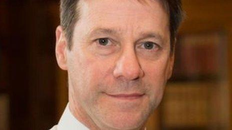 No charges for West Yorkshire police chief in bribery probe - BBC News