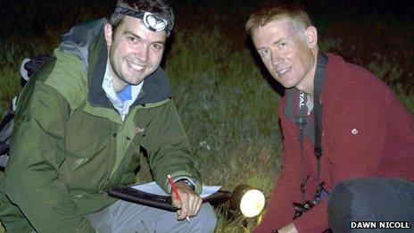 Warts and all: Bid to save rare natterjack toads in Scotland - BBC News