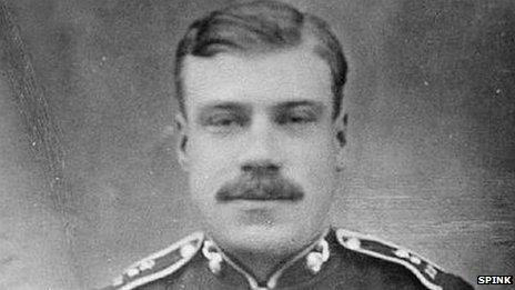 East Grinstead WW1 paving stone honour for Sidney Godley - BBC News