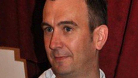 Statement from the family of British aid worker David Haines - BBC News