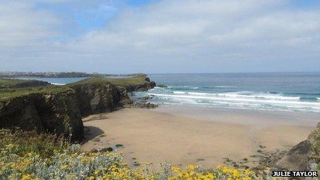 Woman dies after Newquay cliff fall - BBC News