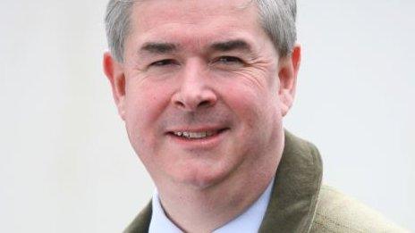 Devon MP Geoffrey Cox in call to end ban on ray fishing - BBC News