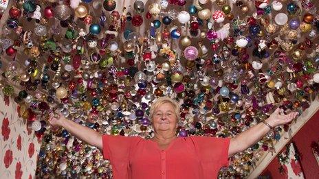 Swansea: Christmas baubles record holder dies, aged 80 - BBC News