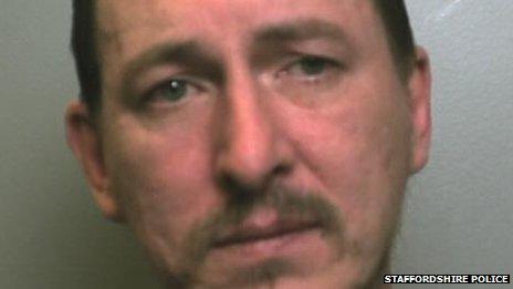 Steven Mutch jailed for Mark Everard murder in Chell Heath - BBC News