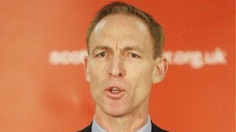 Jim Murphy will stand for Westminster seat - BBC News