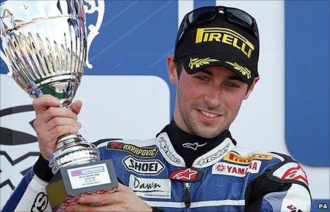 Eugene Laverty agrees to ride World Superbike Aprilia - BBC Sport