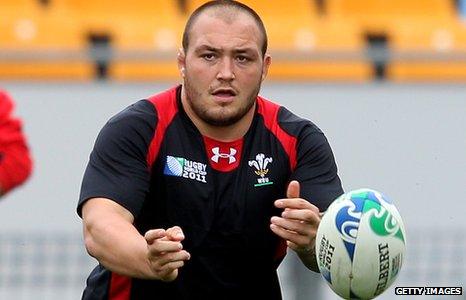 Exeter Chiefs' Craig Mitchell hopes to face Perpignan - BBC Sport