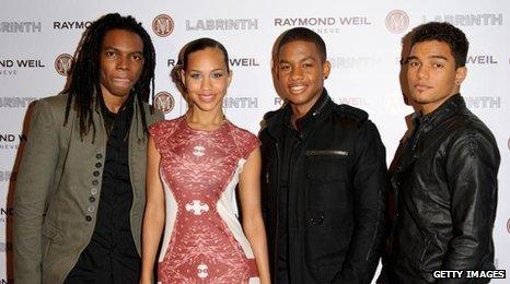 Cover Drive score first number one single with Twilight - BBC News