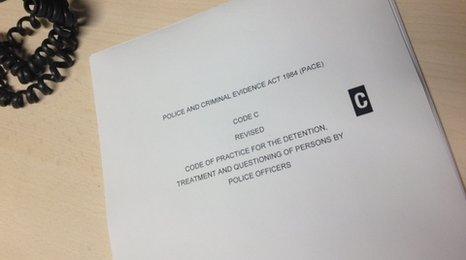 Police accused of ignoring procedures in murder case - BBC News