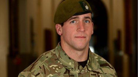Military honours: Soldier swam his comrade to safety - BBC News