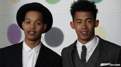 Rizzle Kicks say they'll offer work experience - BBC News