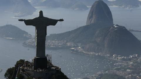 ¿Dónde está el límite entre política y religión en Brasil? - BBC News Mundo