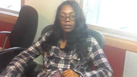 Un transgenre qui change de nom - BBC News Afrique