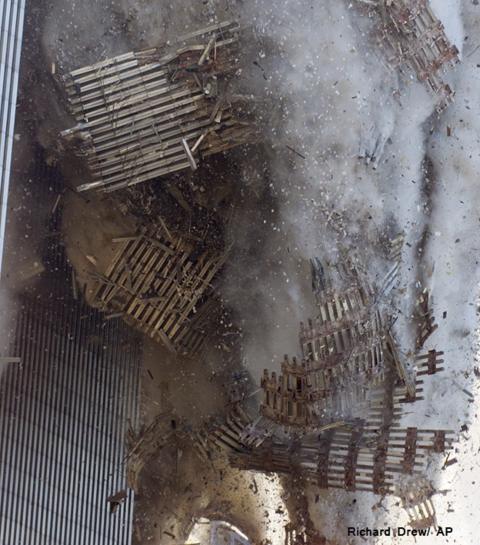 9/11 के ख़ौफ़ को बयां करती 9 तस्वीरें - BBC News हिंदी