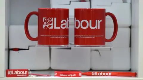 Contest to become Labour's top official heats up