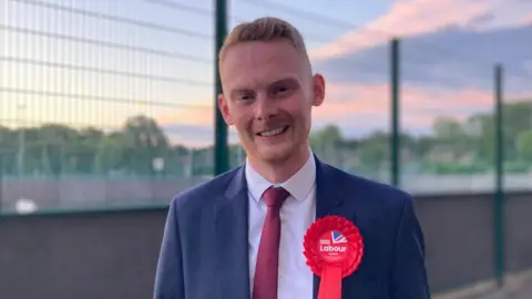 Conservatives lose all but one seat on Teesside