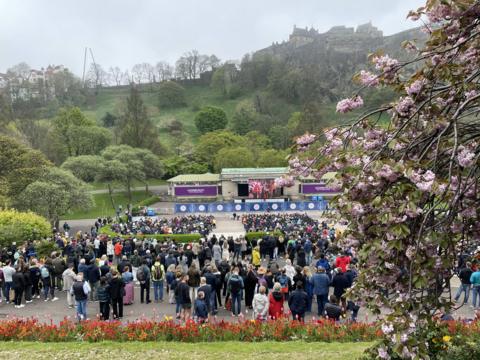 In Pictures: Scots mark the King's Coronation - BBC News