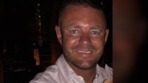 Jim Donegan: Police inaction 'may have contributed' to shooting - BBC News