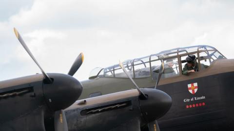 Dambusters: Crowds watch flypast to mark 80th anniversary of raids ...